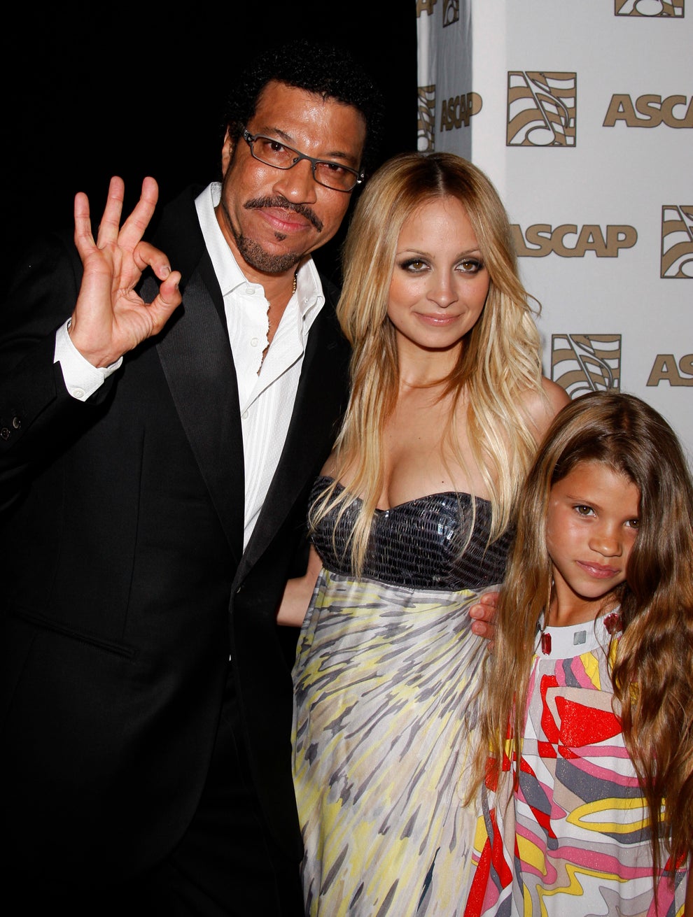 21 Celebrity Siblings On Red Carpets Then Vs. Now