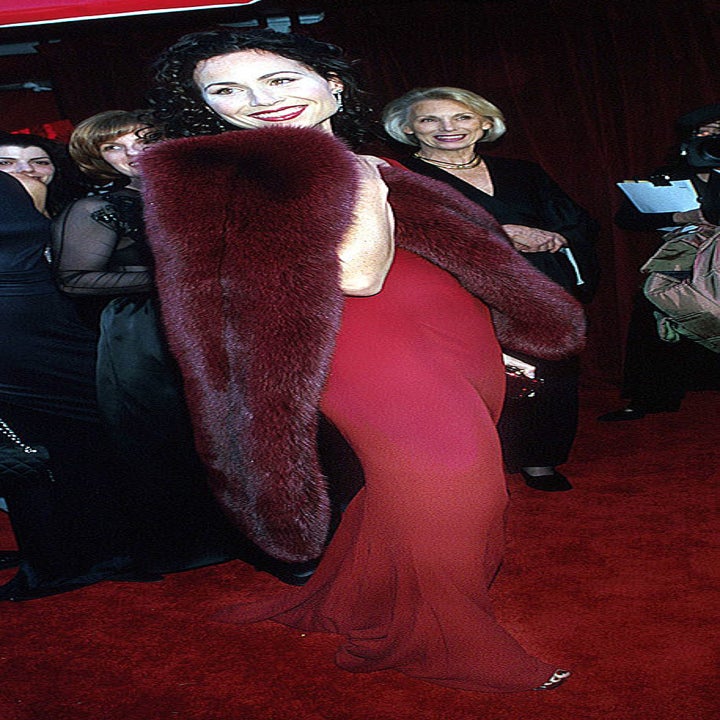 14 Times Celebs Had Red Carpet Wardrobe Malfunctions
