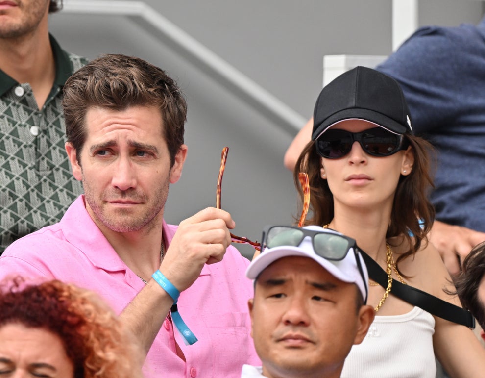 9 Famous Men With Questionable Hygiene Habits