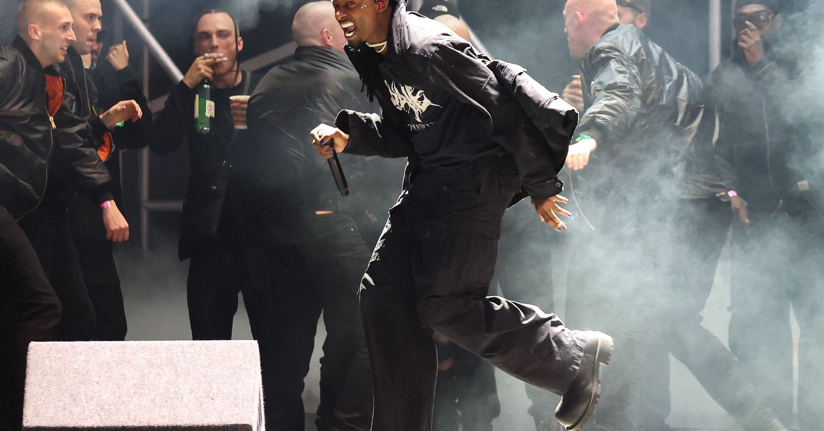 Wildest YouTube Comments on Playboi Carti & Travis Scott's "BACKR00MS ...