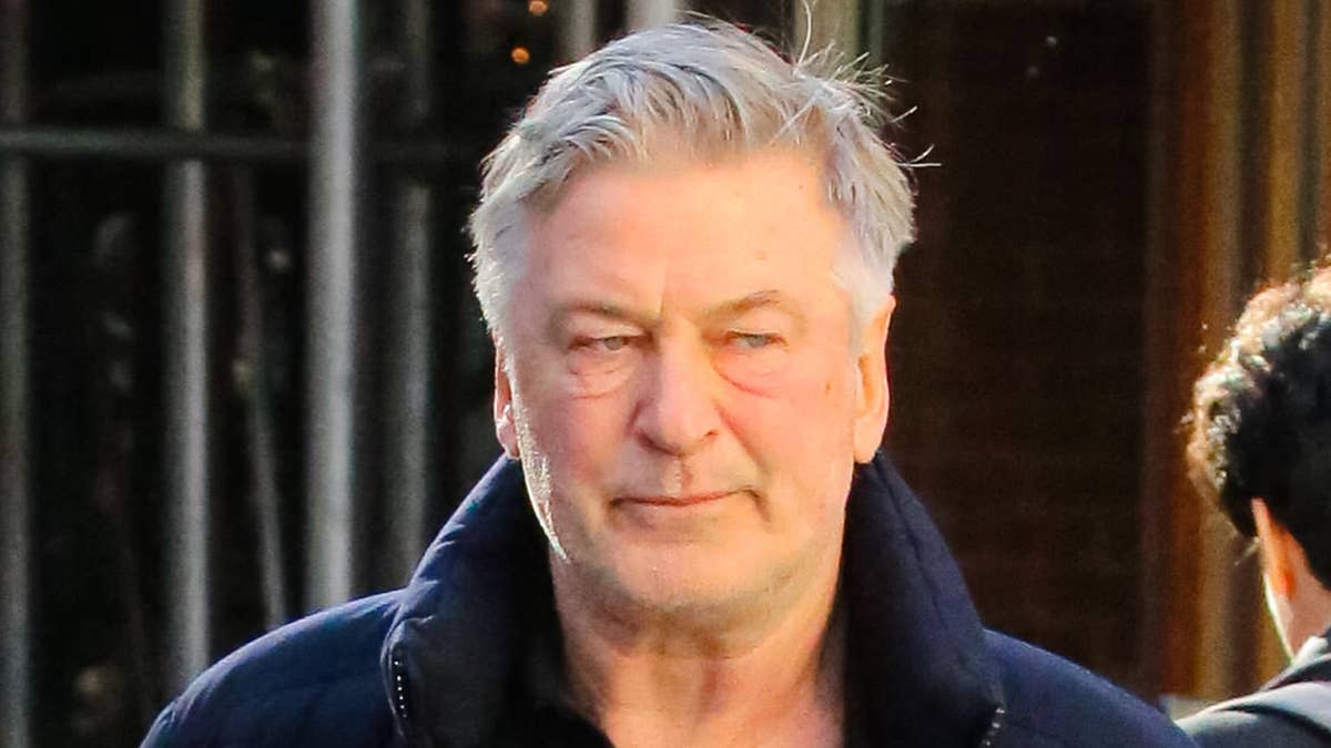 Alec Baldwin Indicted on New Involuntary Manslaughter Charge in 'Rust ...