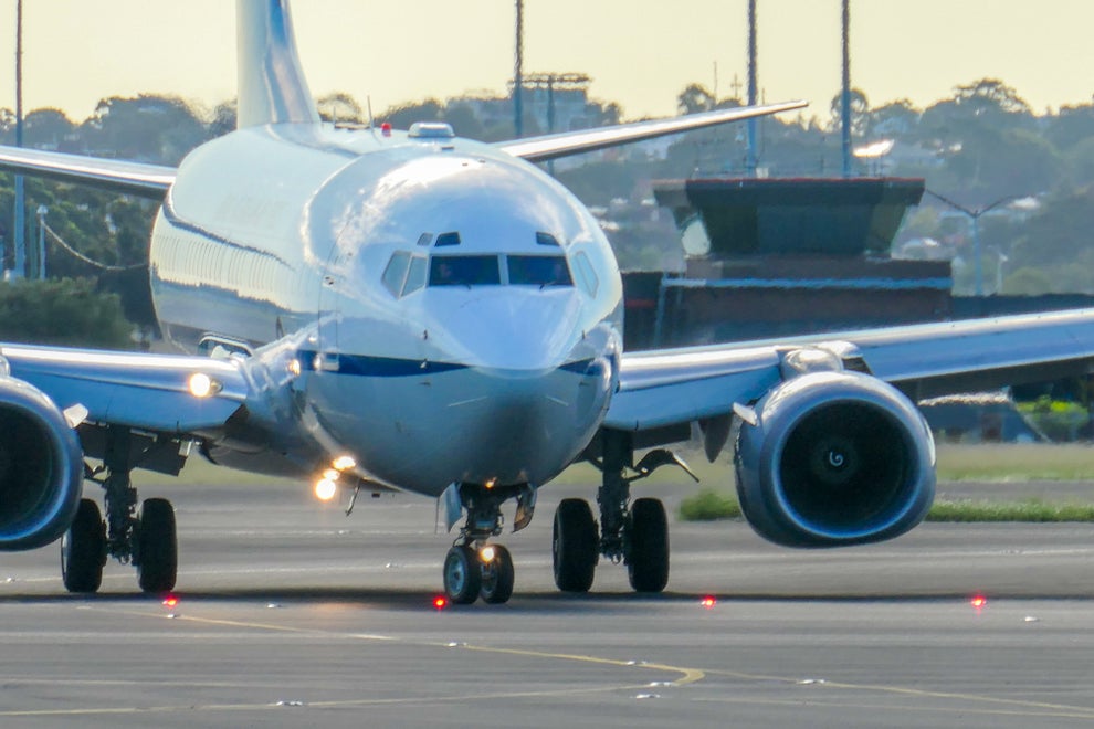 Wheel Falls Off Boeing 757 During Takeoff At Atlanta Airport