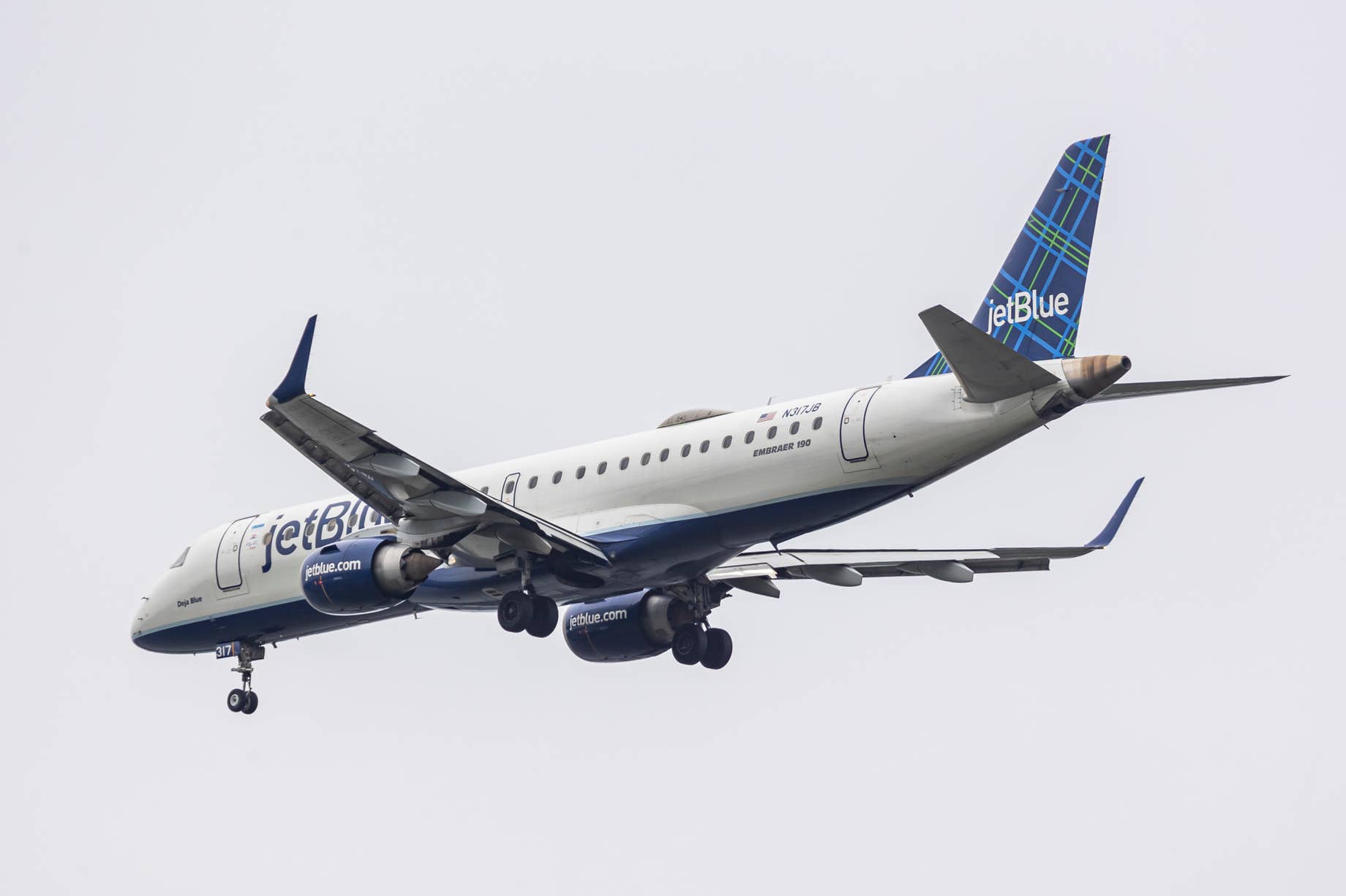 74-Year-Old Woman Sues Jetblue for Alleged Assault | Complex