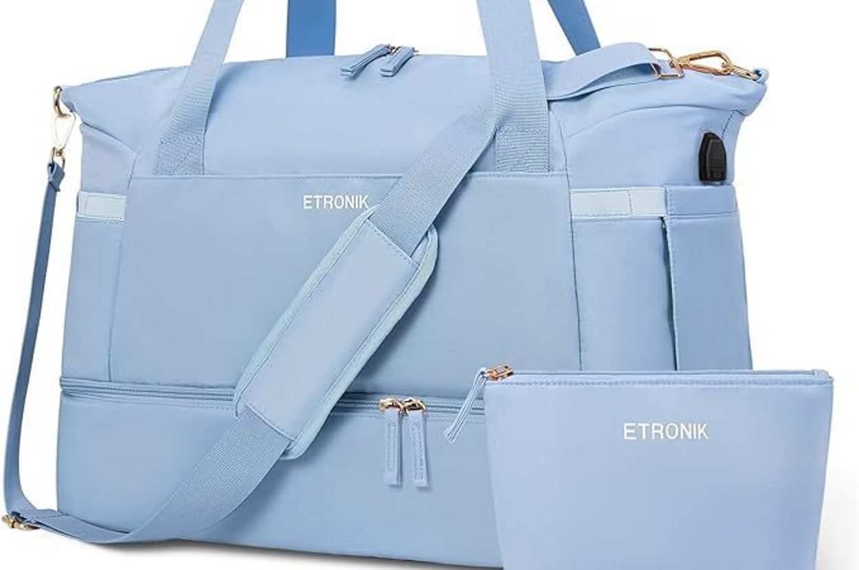 This TikTok-Famous Travel Bag Has A Way More Affordable Doppelgänger