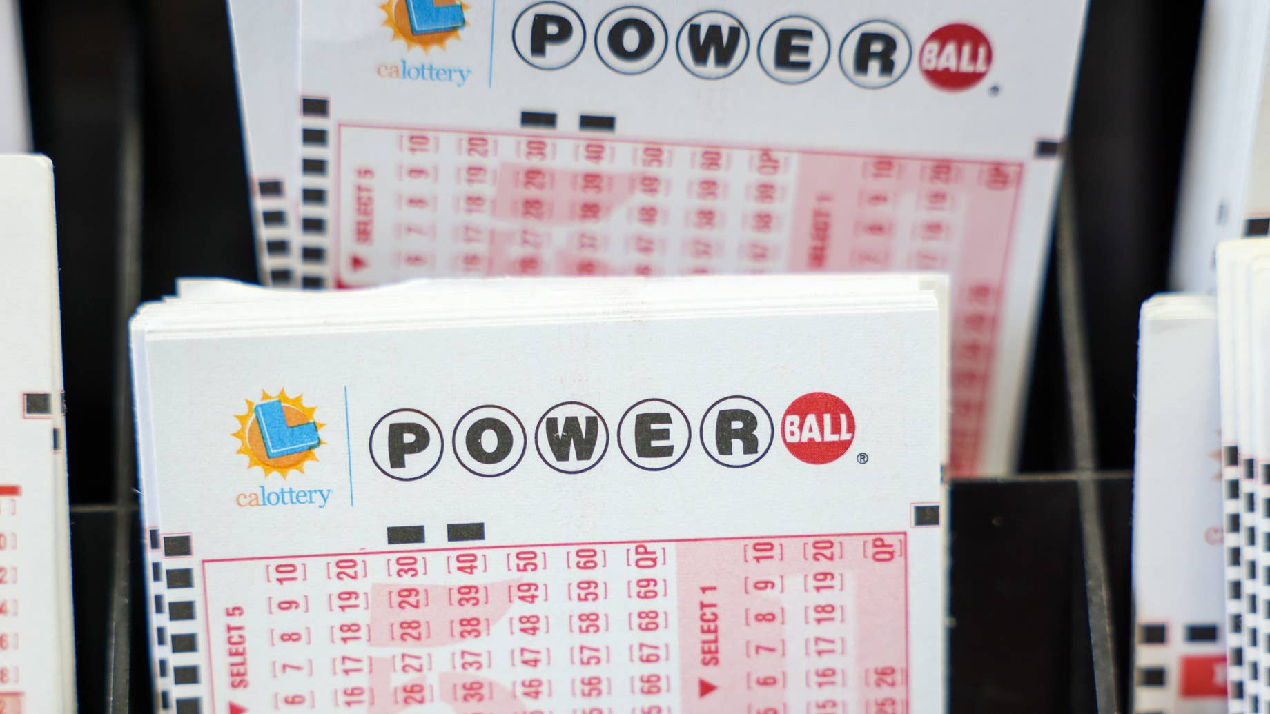 Man Sues Powerball for $340 Million for Posting Incorrect Lottery ...
