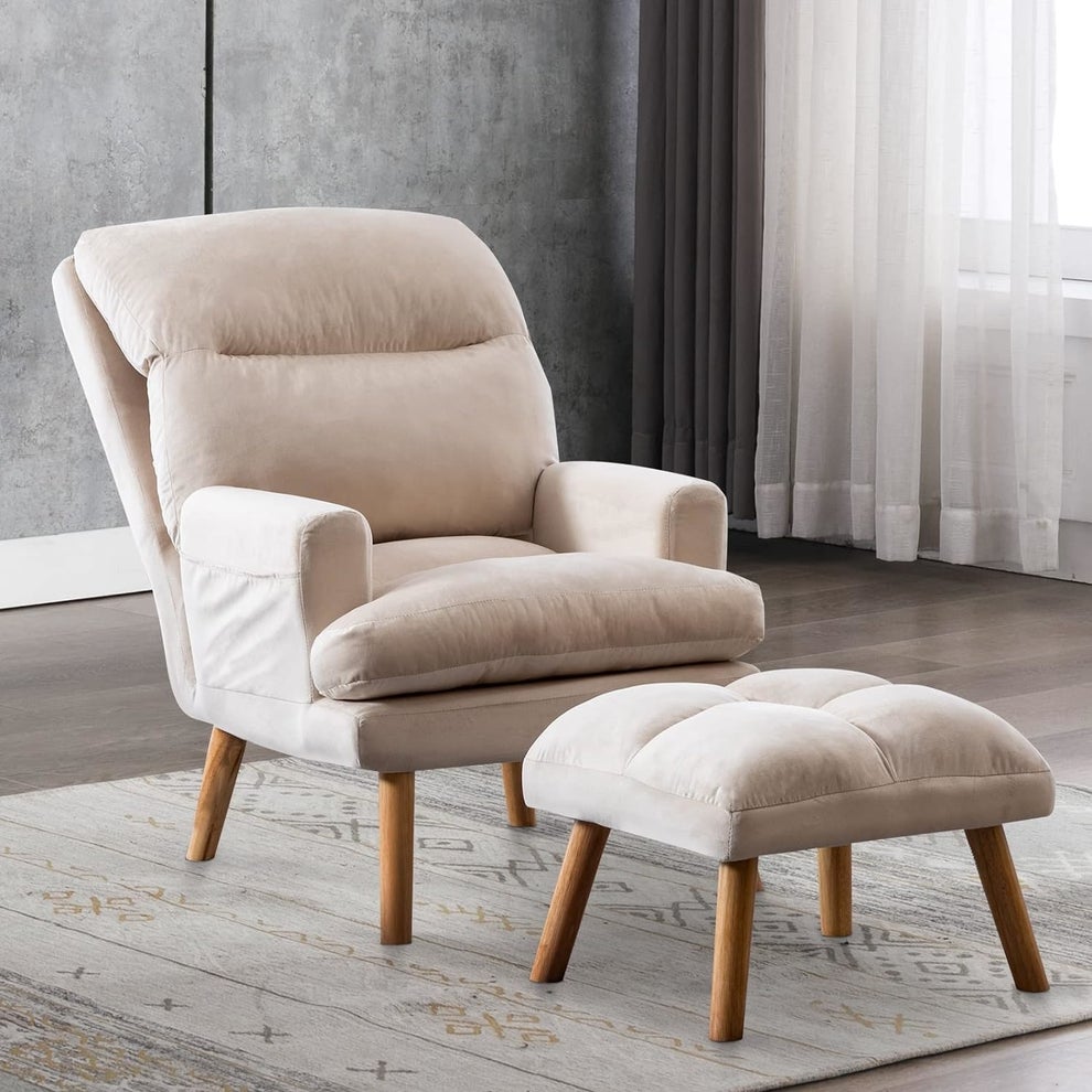 45 Comfy Chairs That Will Make Any Room 100% Cozier