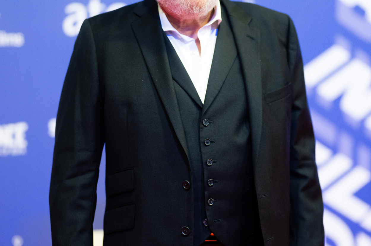 Ray Winstone Calls Making 'Black Widow' 'Soul-Destroying,' Says It Was ...
