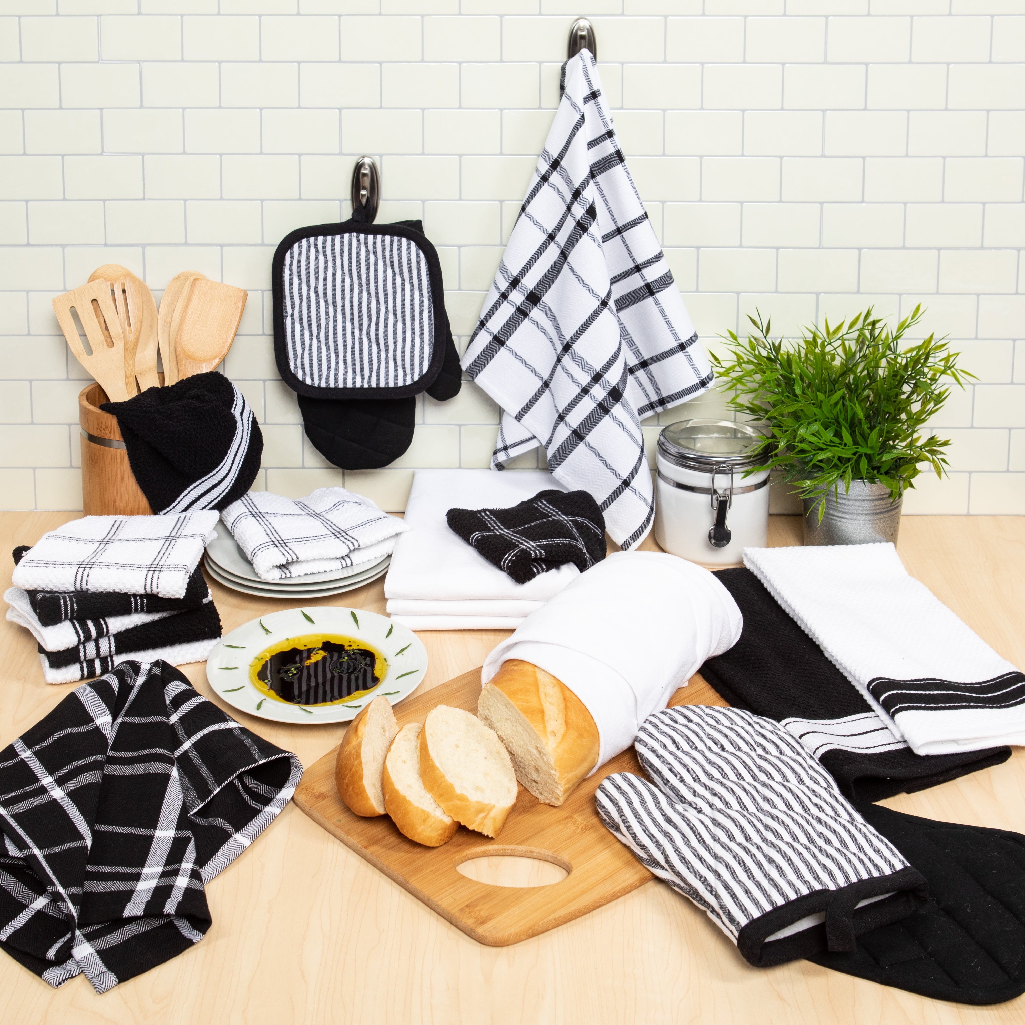 30 Walmart Kitchen Products To Elevate Cooking Confidence