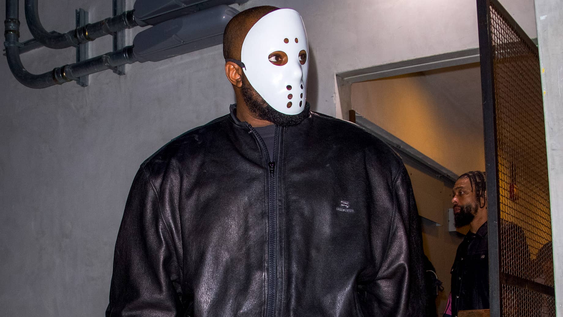 Kanye Mentions Cosby, R. Kelly, Diddy, Taylor Swift, and Jesus on New 'Vultures' Song | Complex