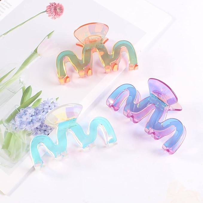 32 Cute Claw Clips That'll Actually Hold Your Hair
