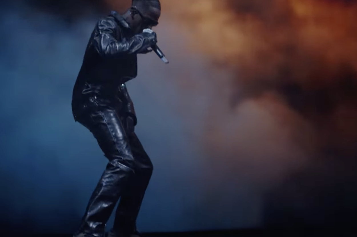 Watch Travis Scott Perform "MY EYES" And "FE!N" On 'Saturday Night Live ...