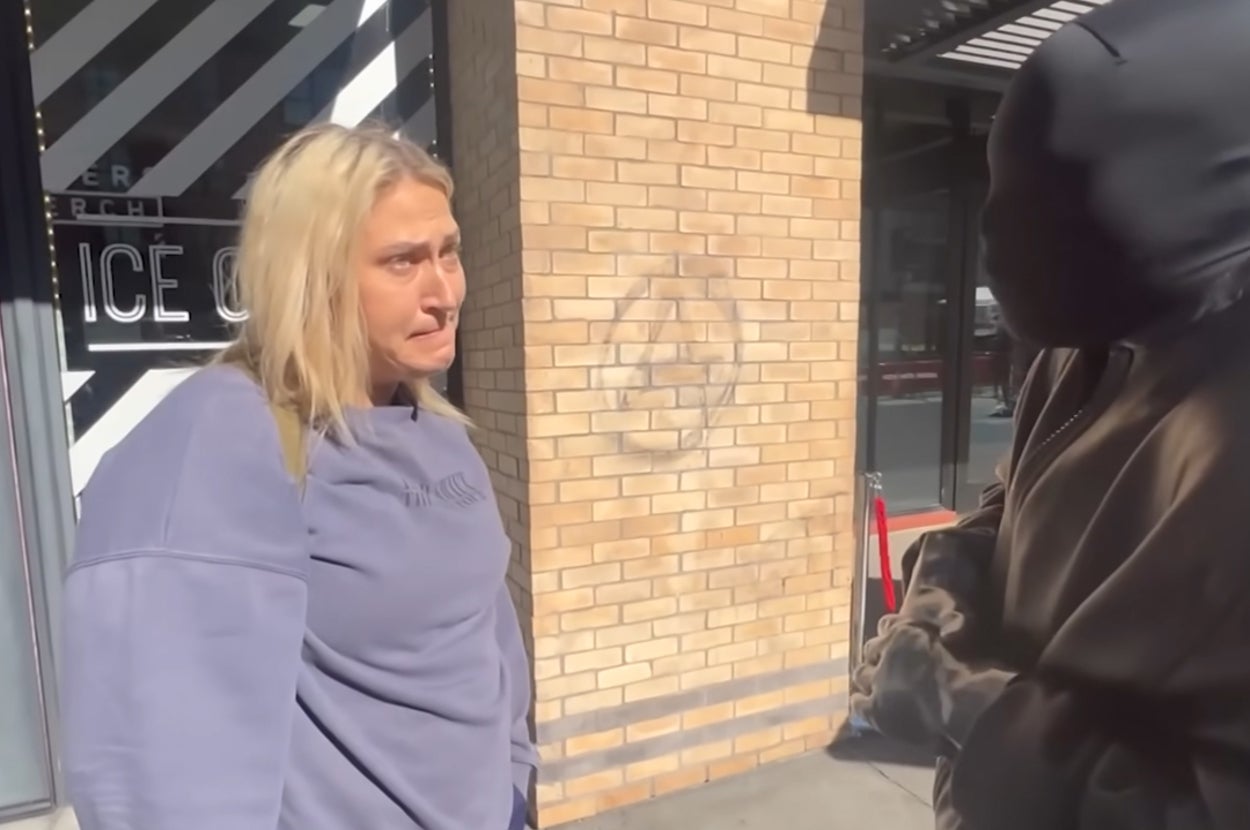 Paparazzo Berated by Kanye for Asking ‘If Bianca Has Her Free Will ...