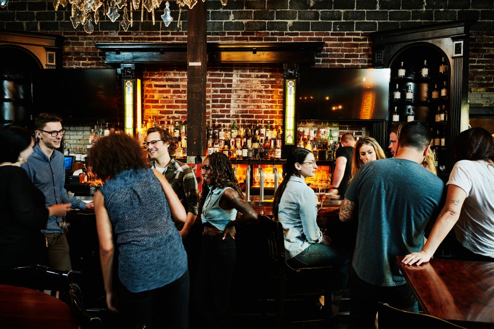 29 Rude Things You Shouldn't Do At Restaurants