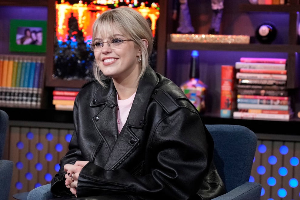 Reneé Rapp Shuts Down Fan's Racy Concert Sign