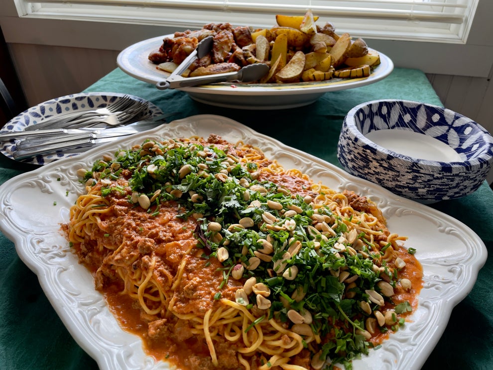 Overwhelming And Underwhelming Food Destinations