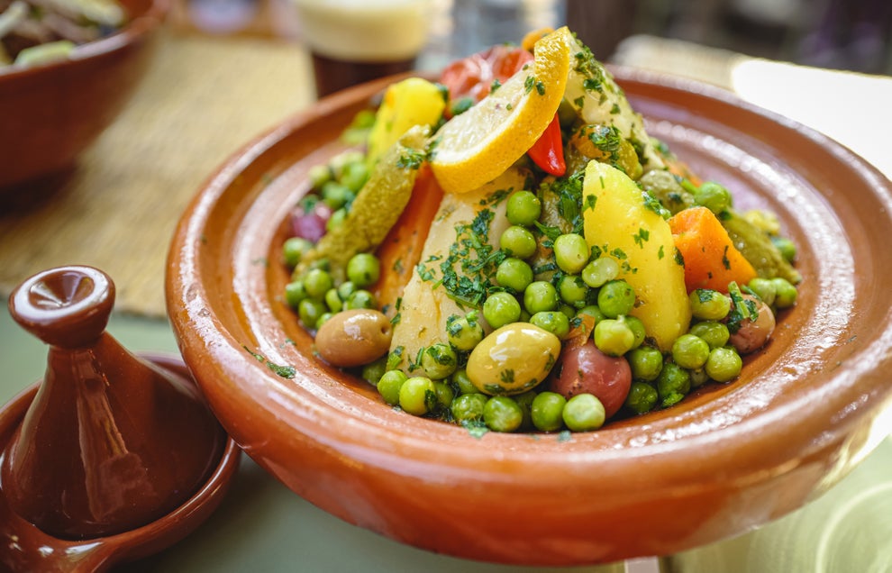 Overwhelming And Underwhelming Food Destinations
