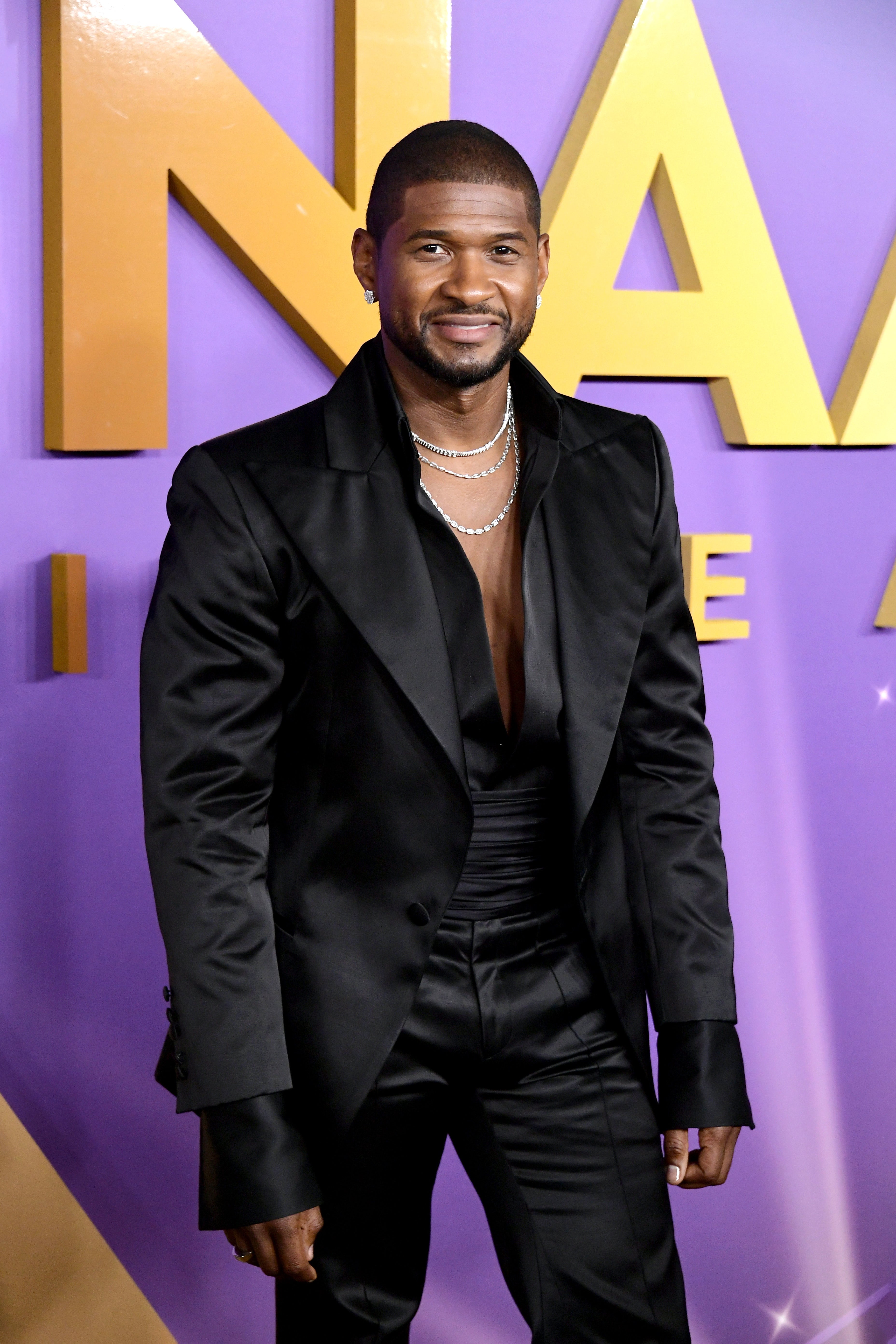 Singer Usher Shares Childhood Crush on Chili | Complex