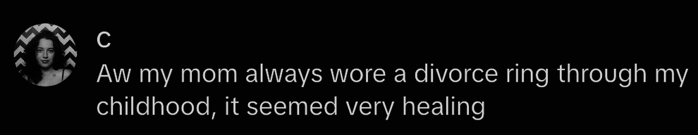 Emily Ratajkowski Explains Her Divorce Rings