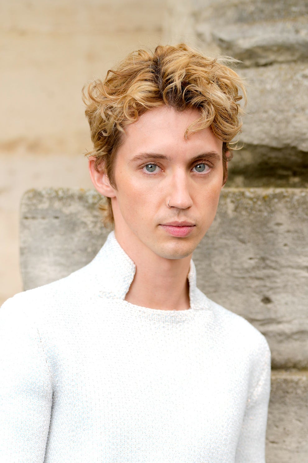 Troye Sivan's Bottomless Bowl Sparks Mixed Reactions