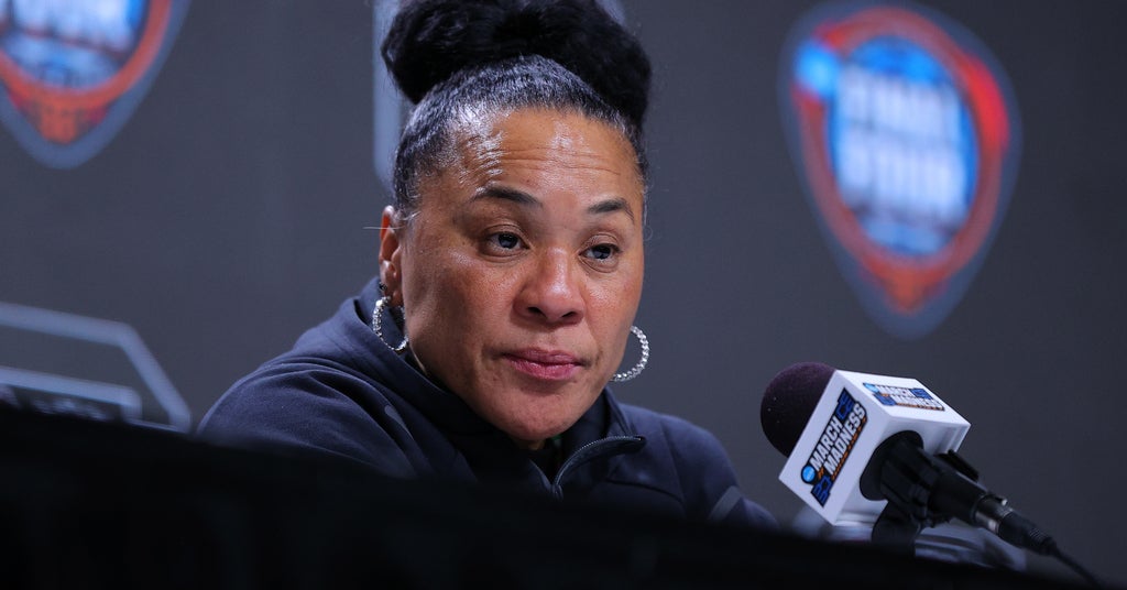 USC Women's Basketball Head Coach Shares Her Support for Trans Women ...