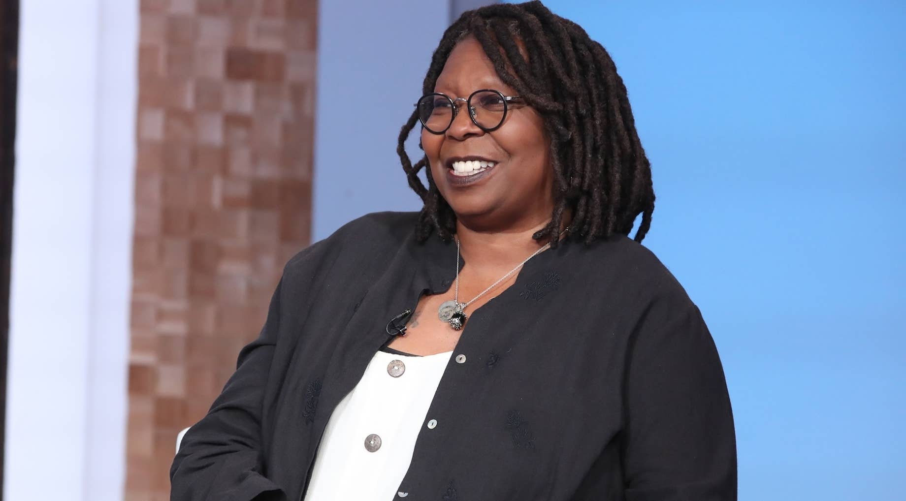 Whoopi Goldberg Explains Why She Prefers 'Hit-and-Run' Hookups Over ...