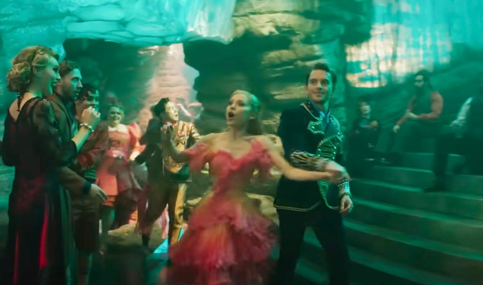 Wicked Movie Gives A First Look At Iconic Scenes