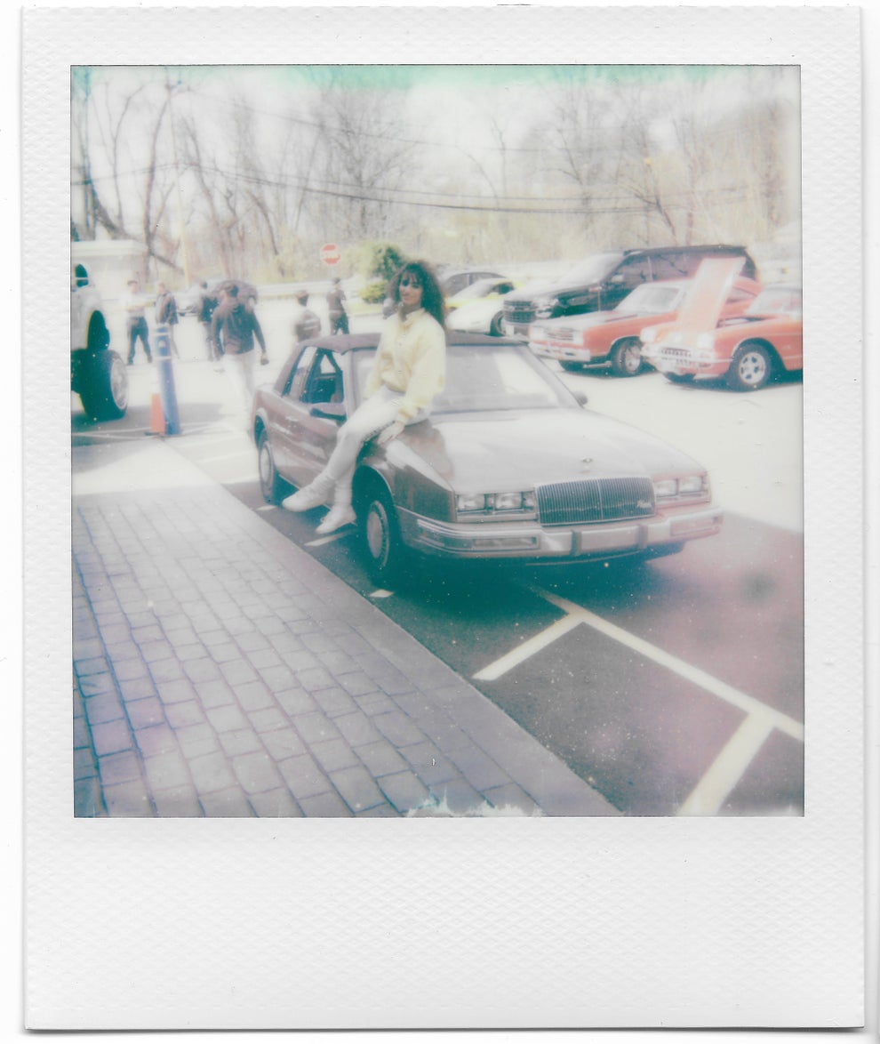 These Influencers Are Going Viral For Reviving '80s Fashion