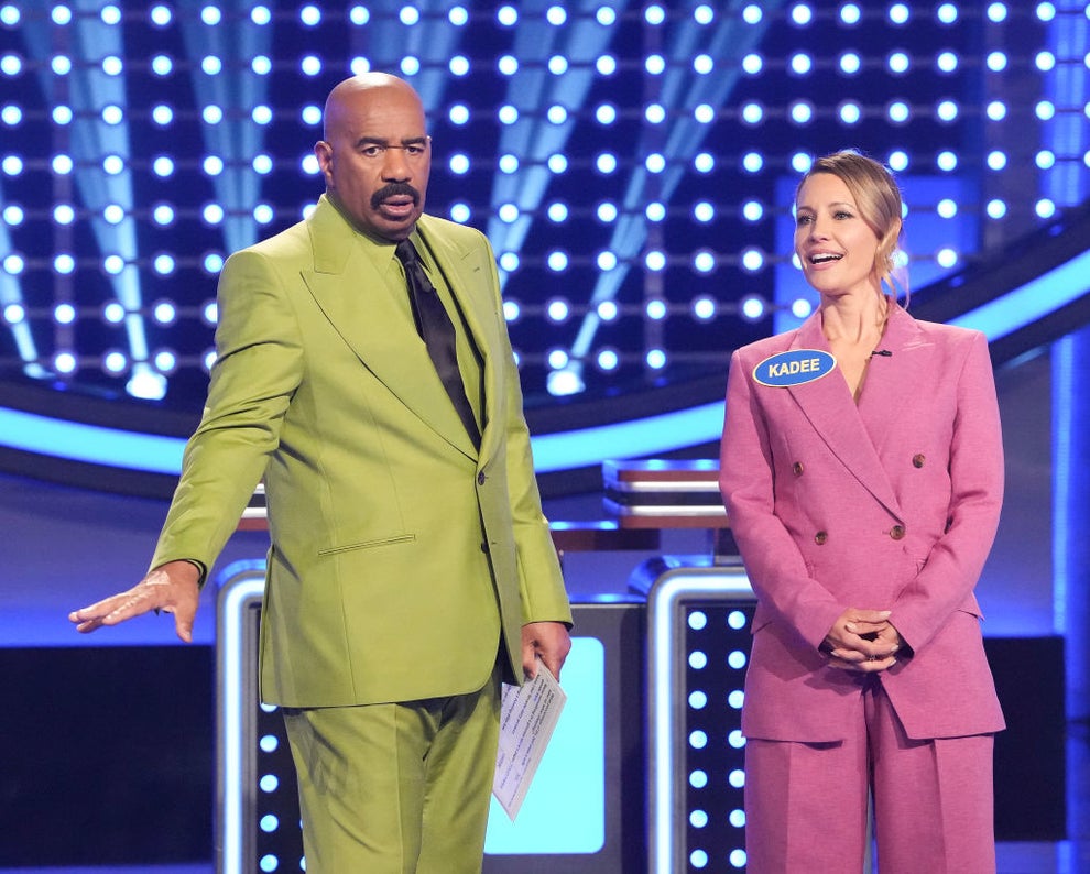 165 Family Feud Questions & Answers For Game Night