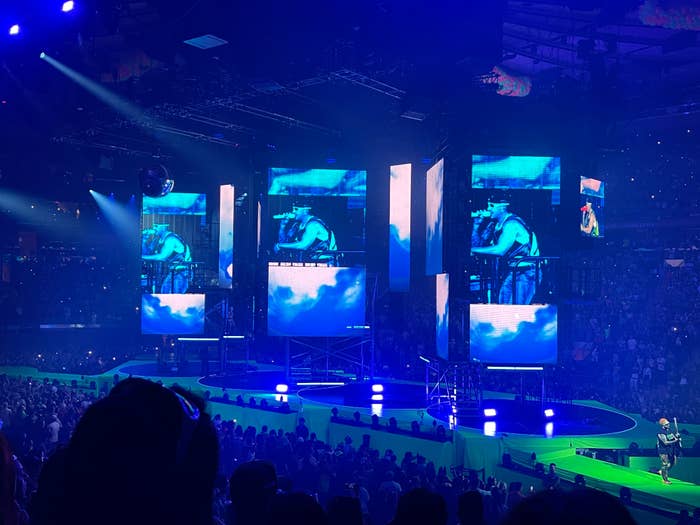 Watch Feid Bring Out Yandel & Young Miko at Ferxxocalipsis Tour in NYC ...