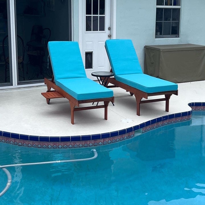 38 Best Pool Lounge Chairs For Relaxing