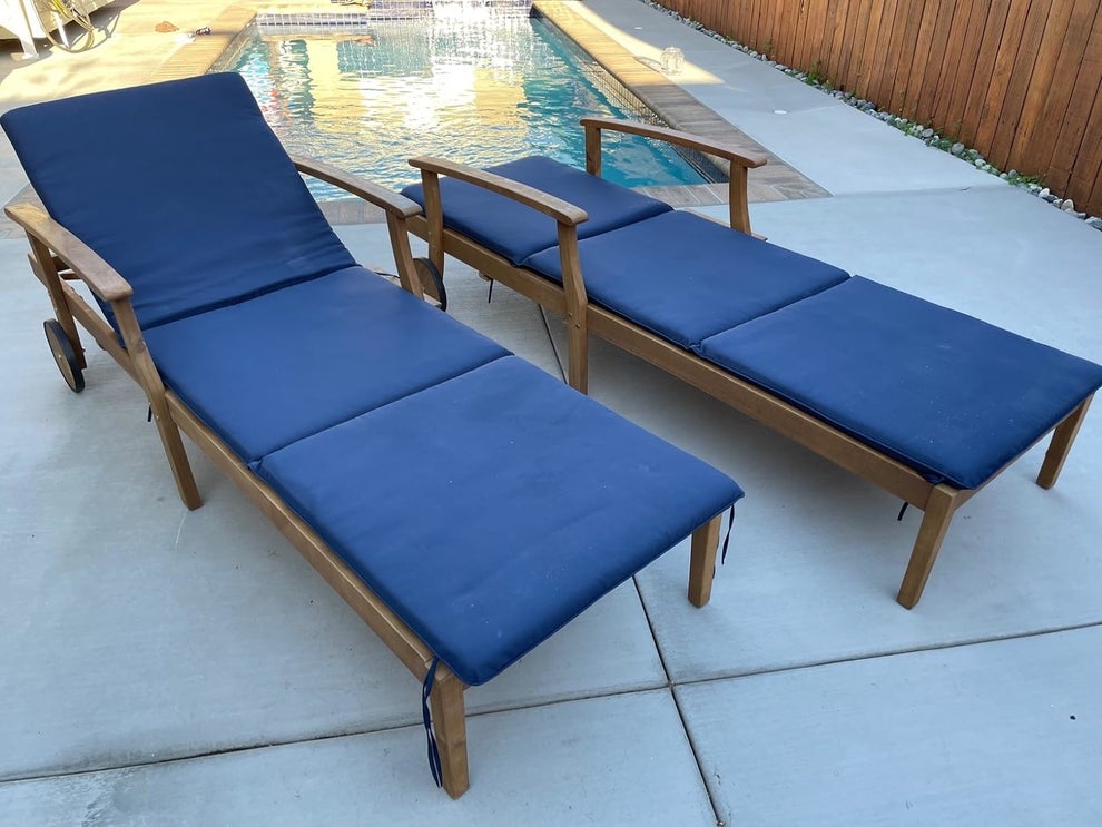 31 Best Pool Lounge Chairs For Relaxing