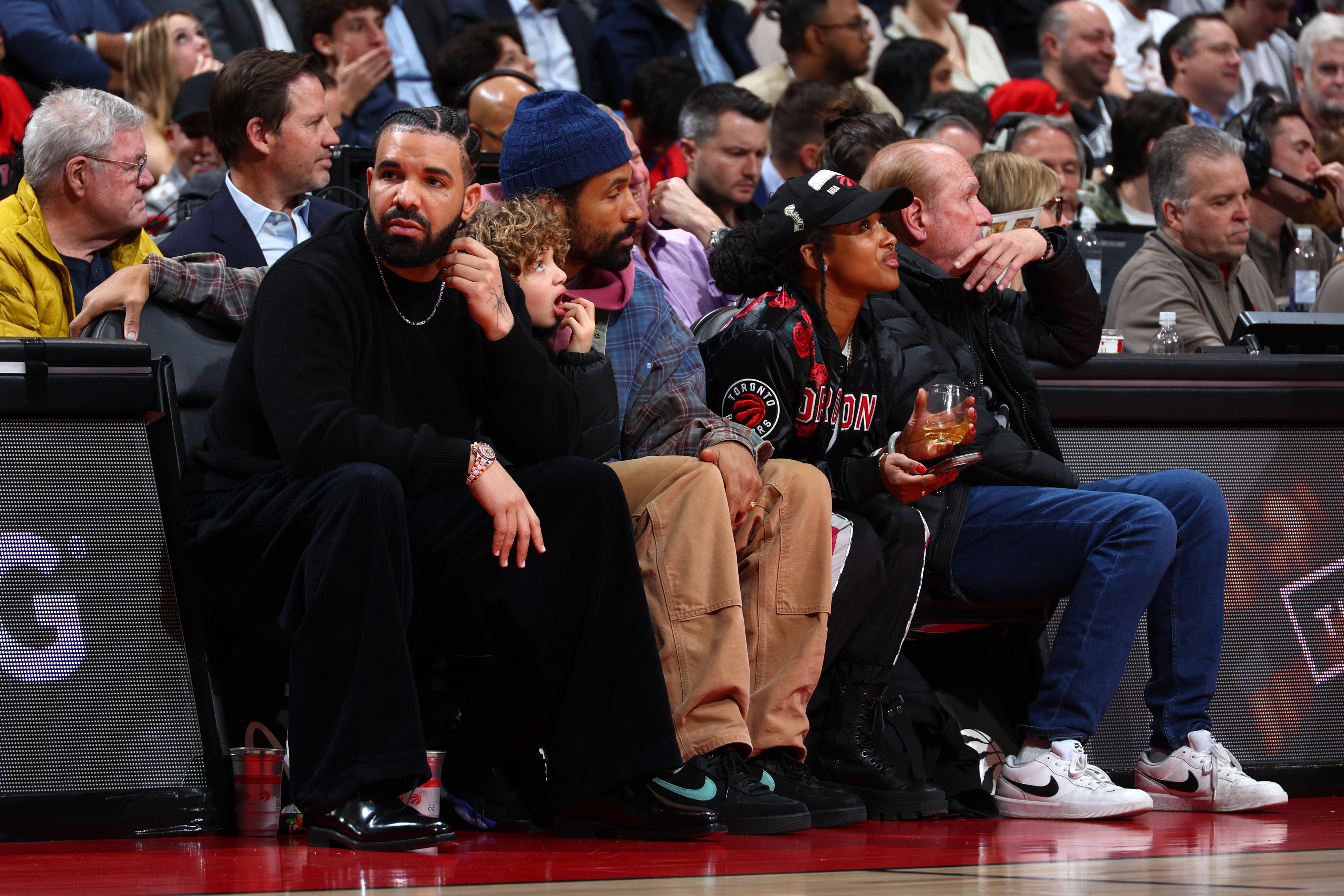 Drake Loses $500K Bet on Edmonton Oilers as Florida Panthers Win ...