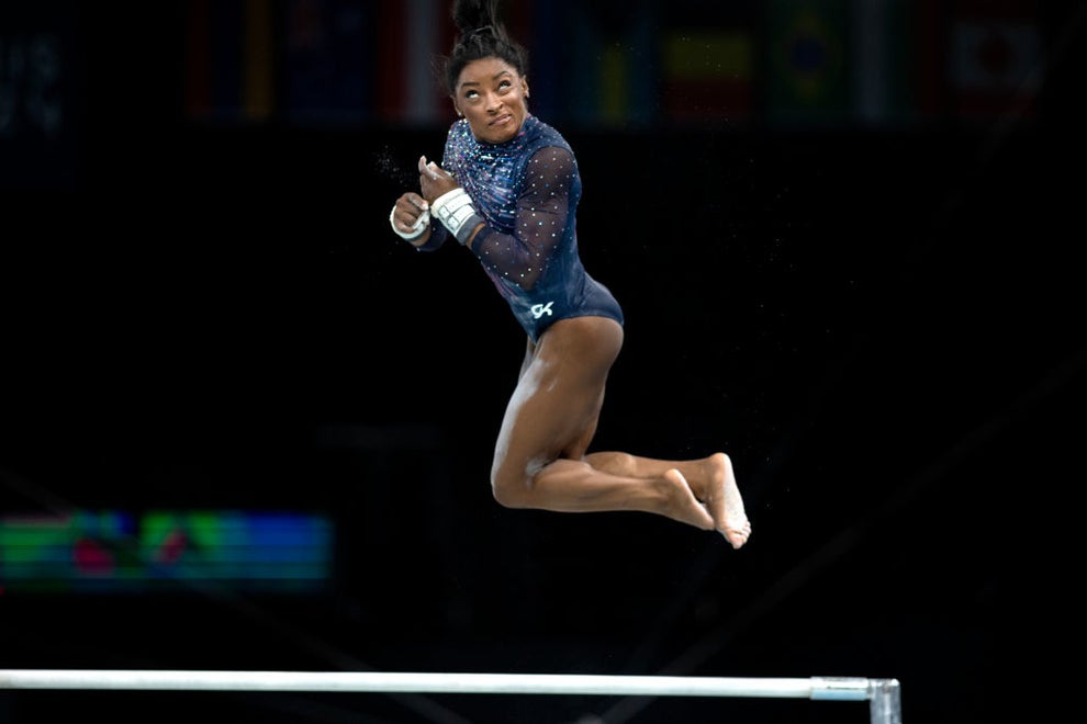 22 Pictures Of Simone Biles That Just Kind Of Freak Me Out