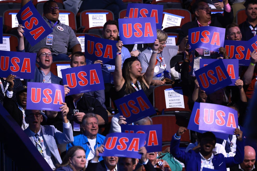 These Signs Show The Huge Difference Between The RNC And DNC