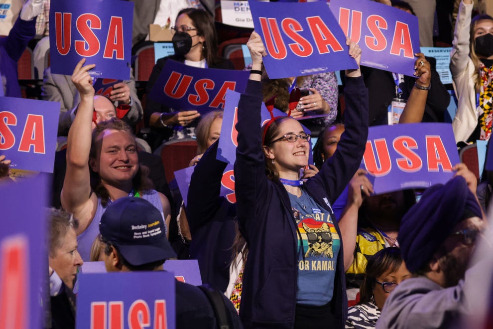 These Signs Show The Huge Difference Between The RNC And DNC
