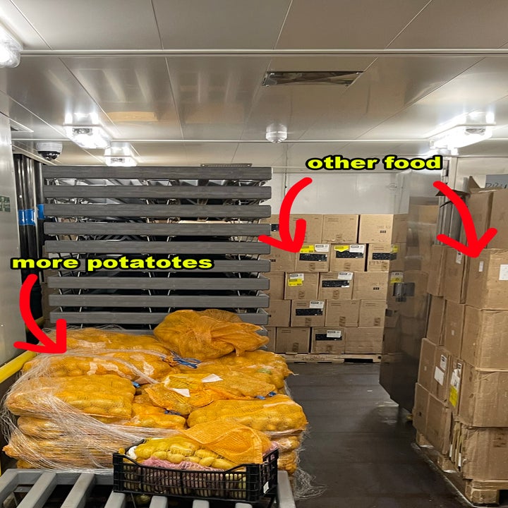 This Is How Much Food Cruise Ships Go Through Each Week