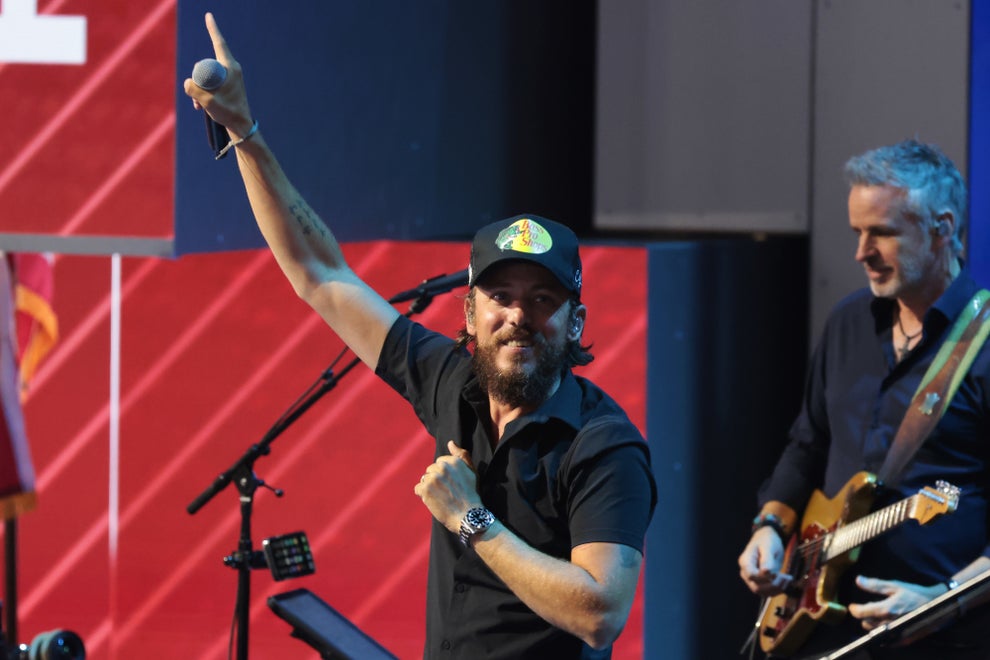 All Of The Celebrities At The RNC Vs. All Of The Celebrities At The DNC