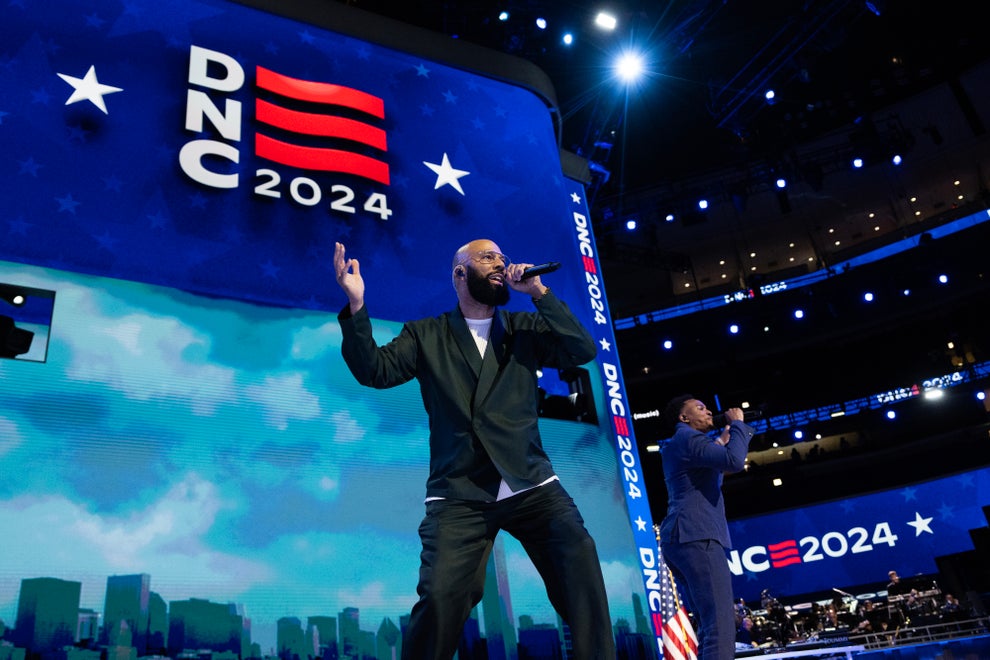 All Of The Celebrities At The RNC Vs. All Of The Celebrities At The DNC