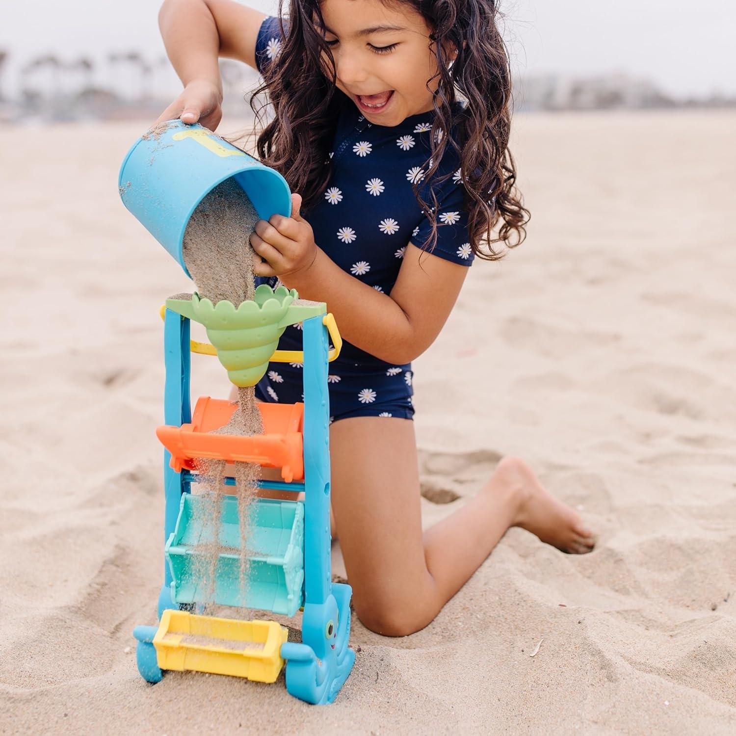 25 Beach Toys Your Kiddos Will Be Obsessed With