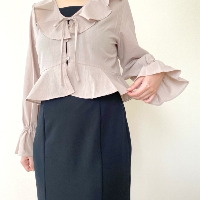 【GUセール品】2229円→590円に値下げ中！着るだけで華やかになる「高見えトップス」透け感やフリルがめっちゃかわいいの！《着用レビュー》