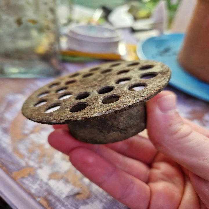 14 Interesting Objects Identified By The Internet