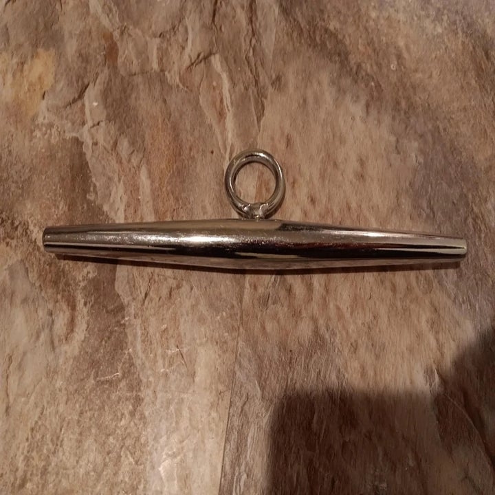 14 Interesting Objects Identified By The Internet