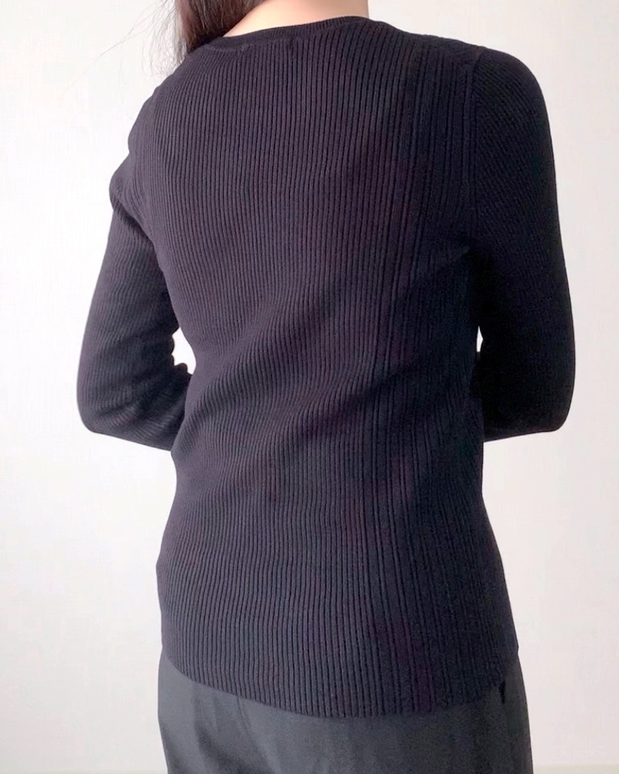 【GUセール品】「一生着る」「全色買うつもり」2290円→1490円の『細見えセーター』着回し力バツグンで最高なの！《着用レビュー》【画像・動画】