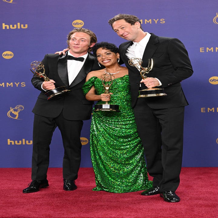 The West Wing Reunion At Emmy Awards: Best Reactions