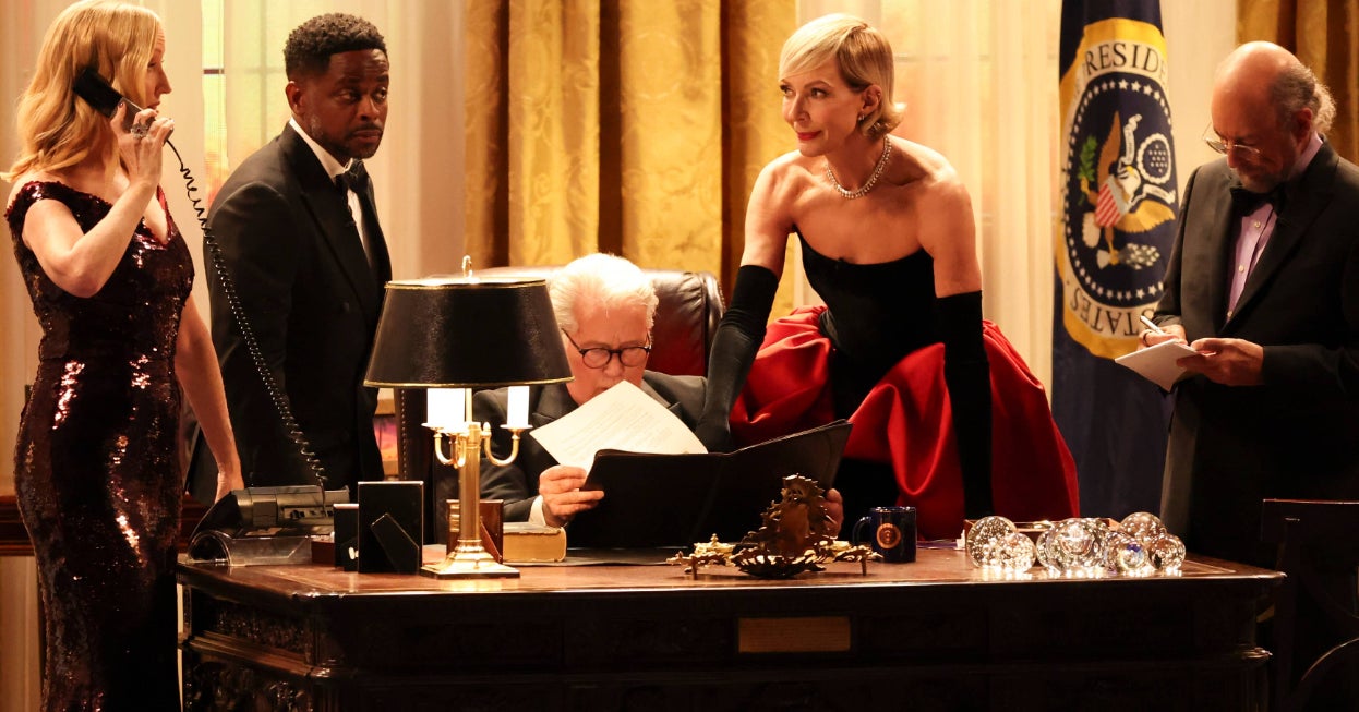 The West Wing Reunion At Emmy Awards: Best Reactions