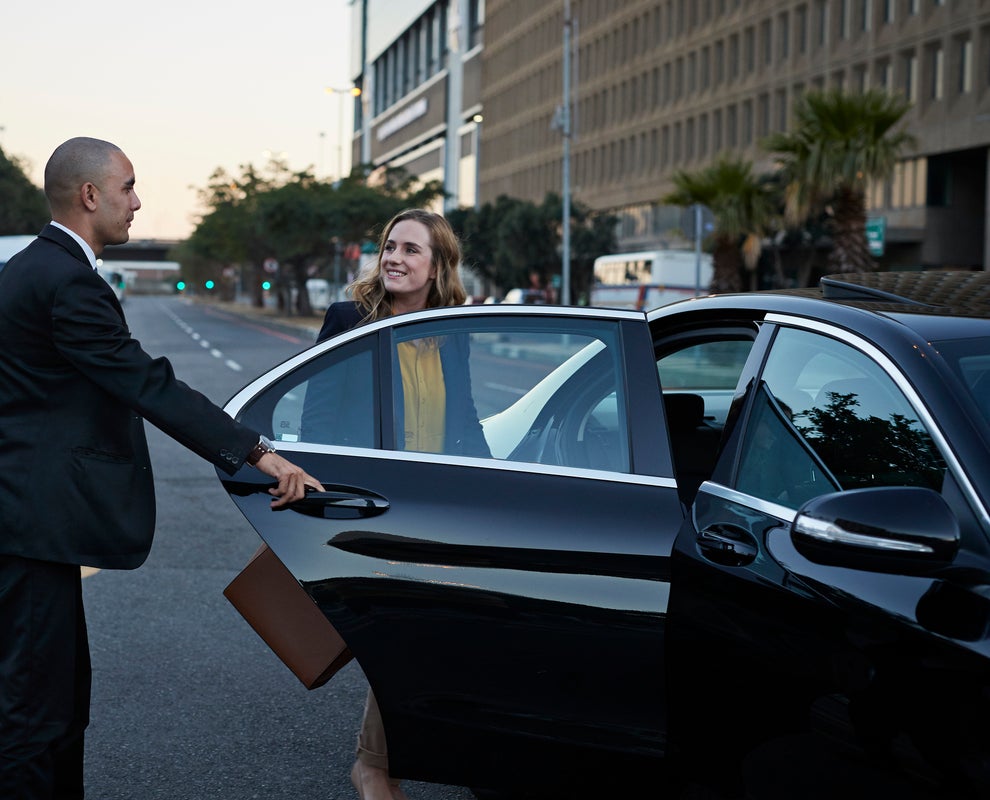 Stories Of People With SUPER Wealthy Friends