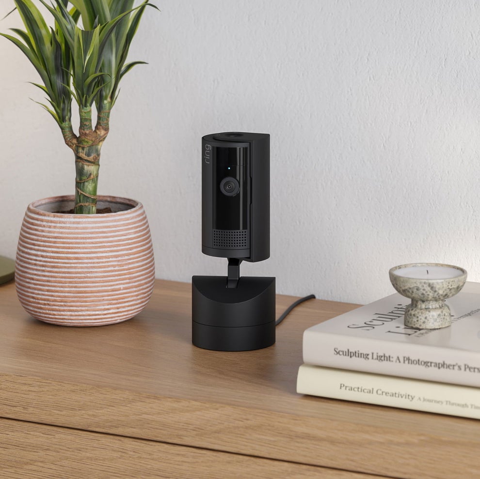 This Device Will Make Your Pet Its Own Reality Show