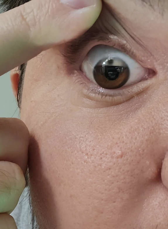 32 Unsettling Photos I Found On The Internet This Week