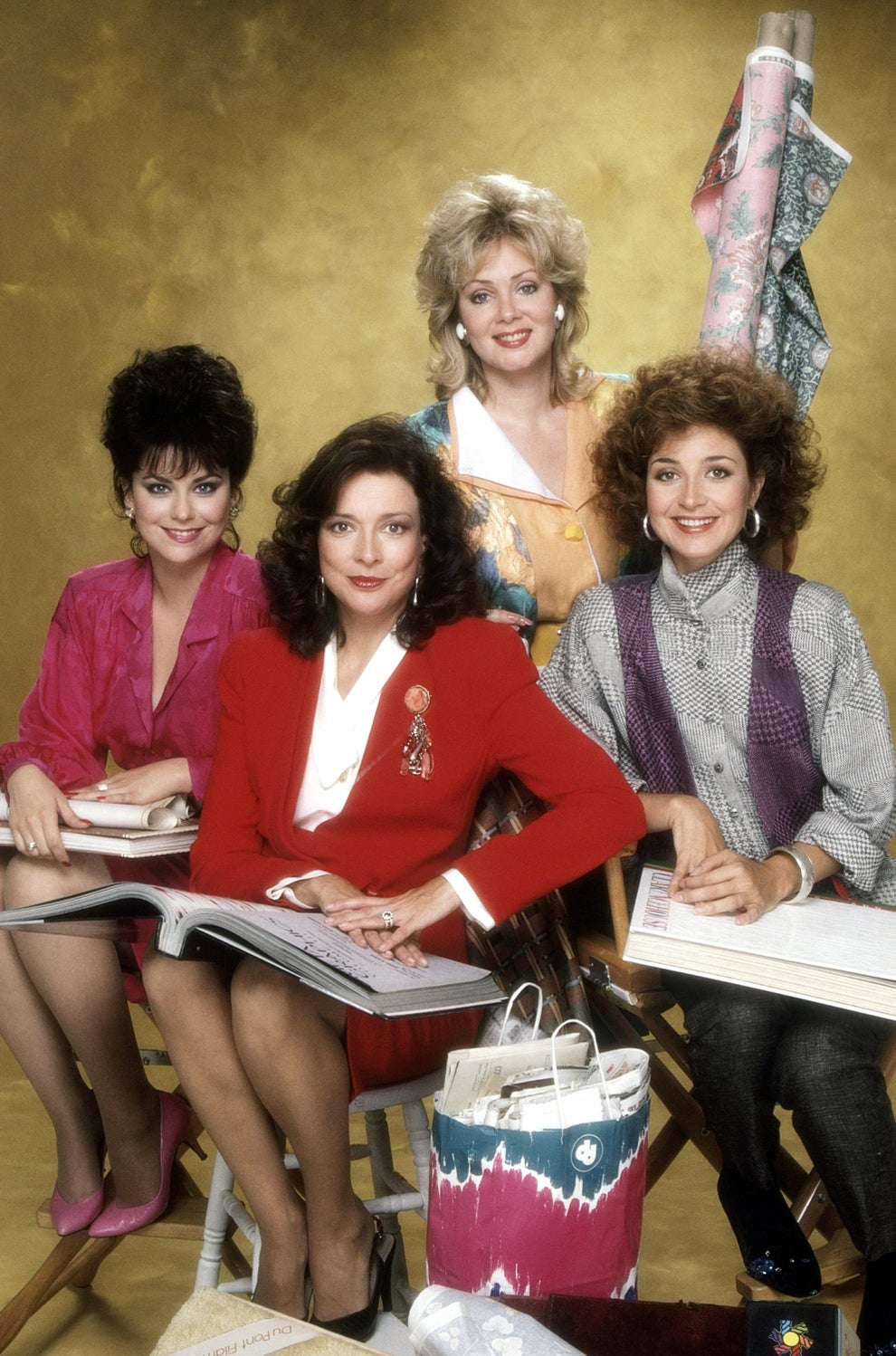 25 Popular Sitcoms That Either Aged Well Or Terribly