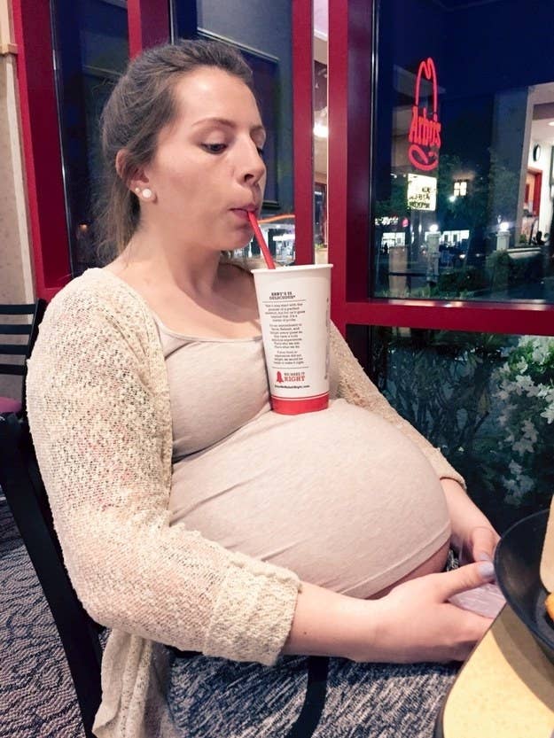 33 Unfiltered Pregnancy Photos Of What It's Really Like